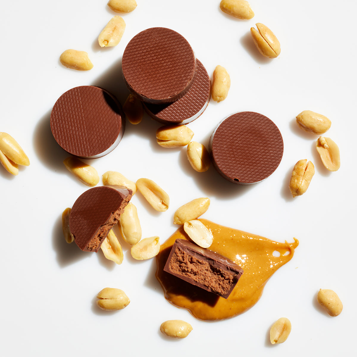 Peanut Butter Pucks Box - Gourmet Chocolate Peanut Butter Cups ...